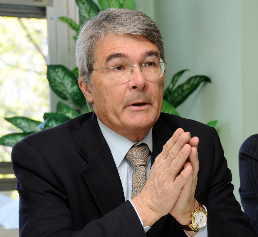 Elezioni Pontida, Roberto Castelli presenta la lista contro la Lega ...